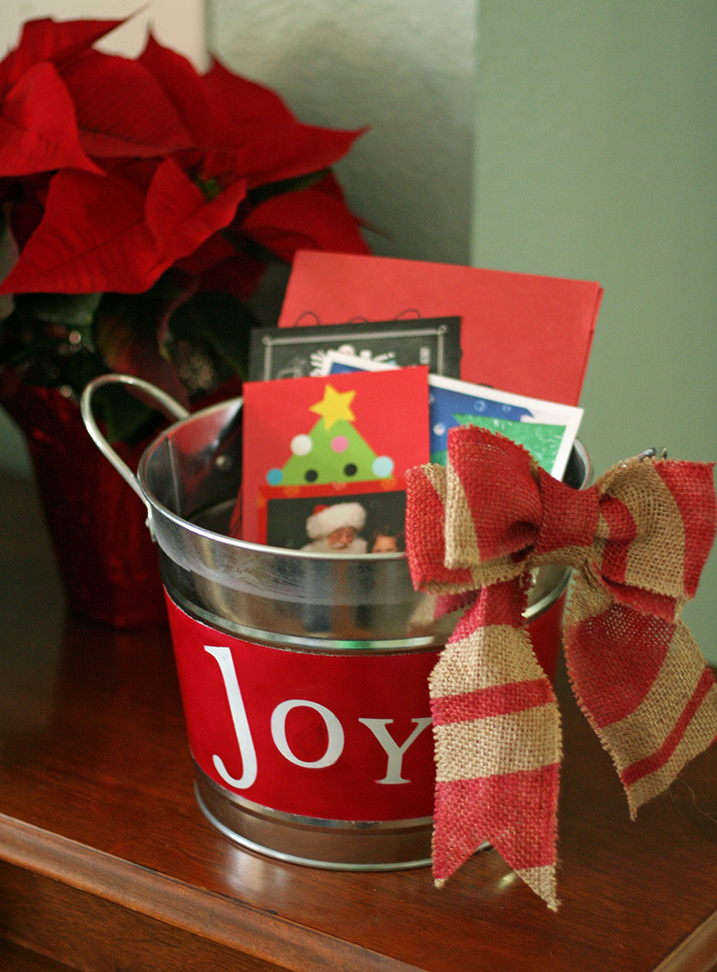 Aztek Airbrushed Christmas Joy Bucket and Burlap Bow