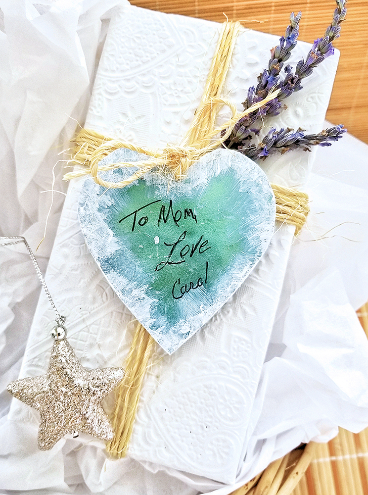 DIY Metal Christmas Gift Tags